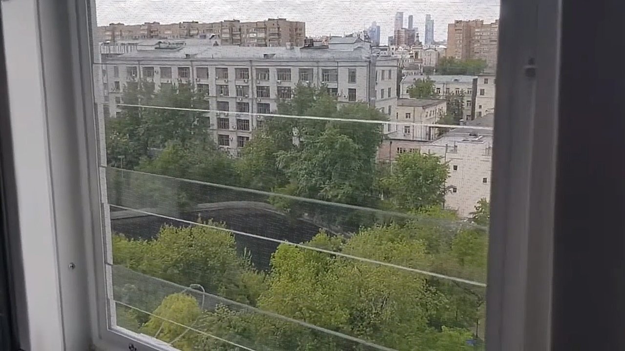 Москитные сетки с защитой от выпадения детей — купить в Санкт-Петербурге